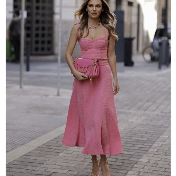 Zara | Skirts | 2 Piece Zara Pink Textured Tweed Matching Set Nwt ...